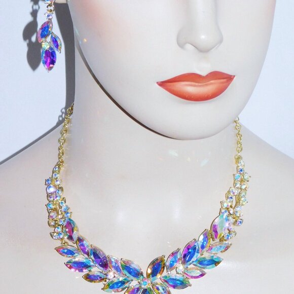 Jewelry | Ab Iridescent Necklace And Earrings Set Shimmering Color ...